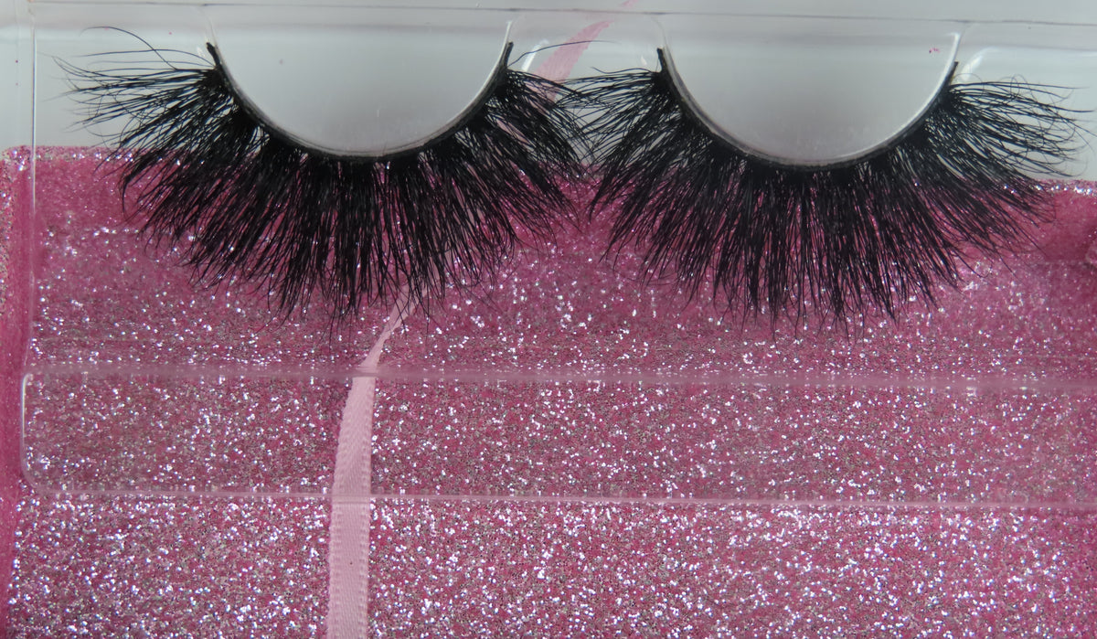 Eye Candy – Wig Fanatic